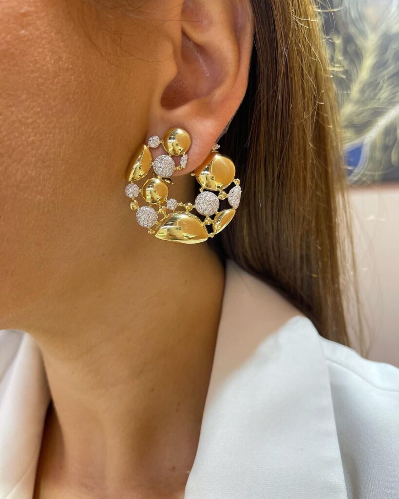 Bahrain Jewellery Centre is celebrating 30 years of participation in ...